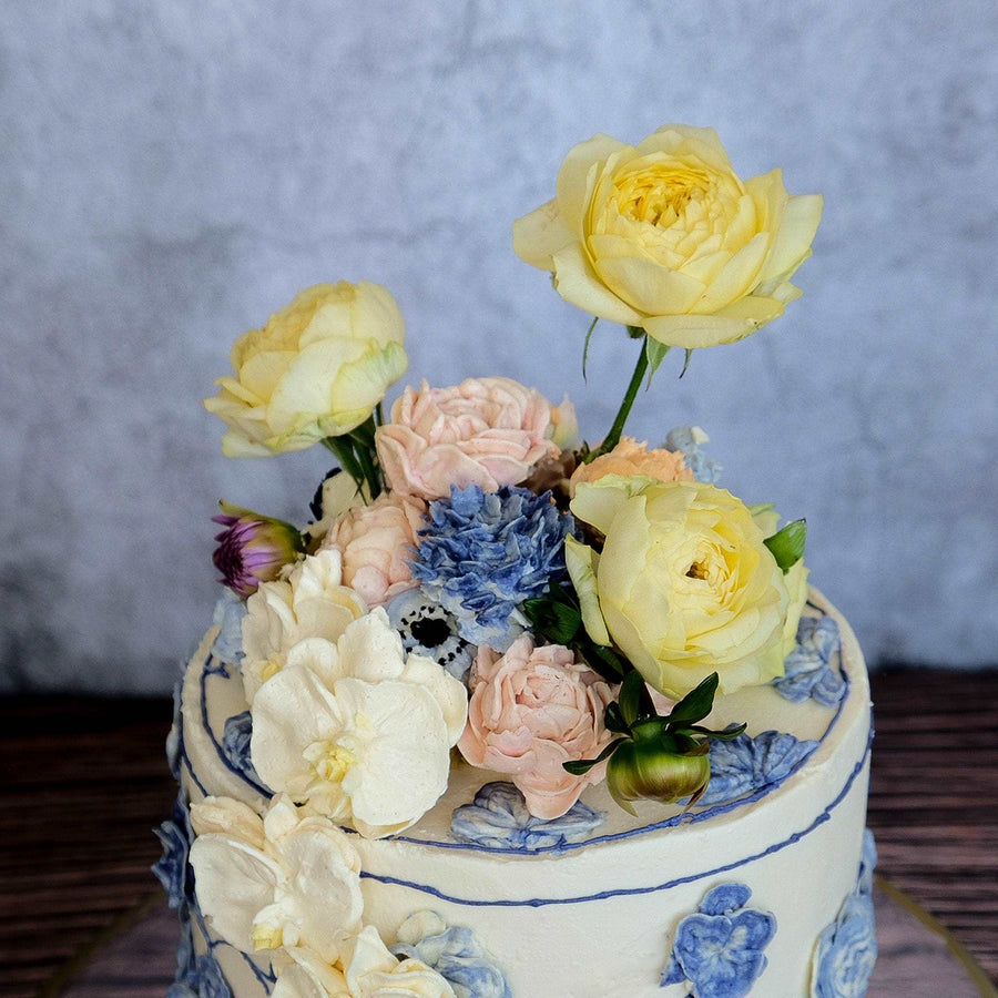 Customised Cakes by Cakey Cakes